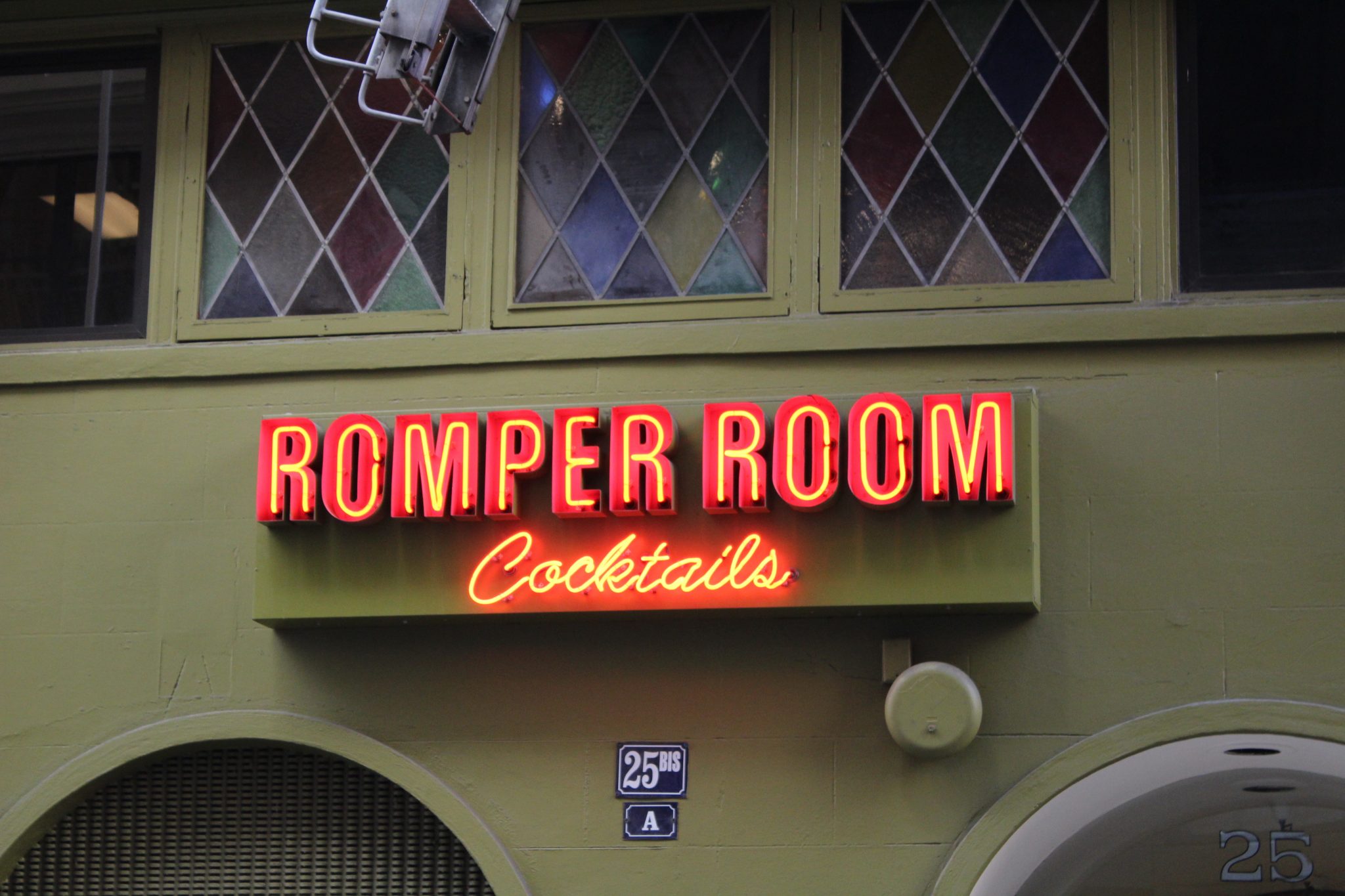 Lighted Signs Toronto | Custom Led, Neon, Illuminated Signs